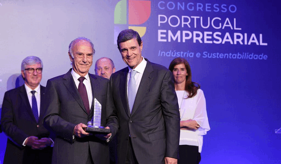 Jornal T – Têxtil TMG e Mundotêxtil distinguidas pela AEP